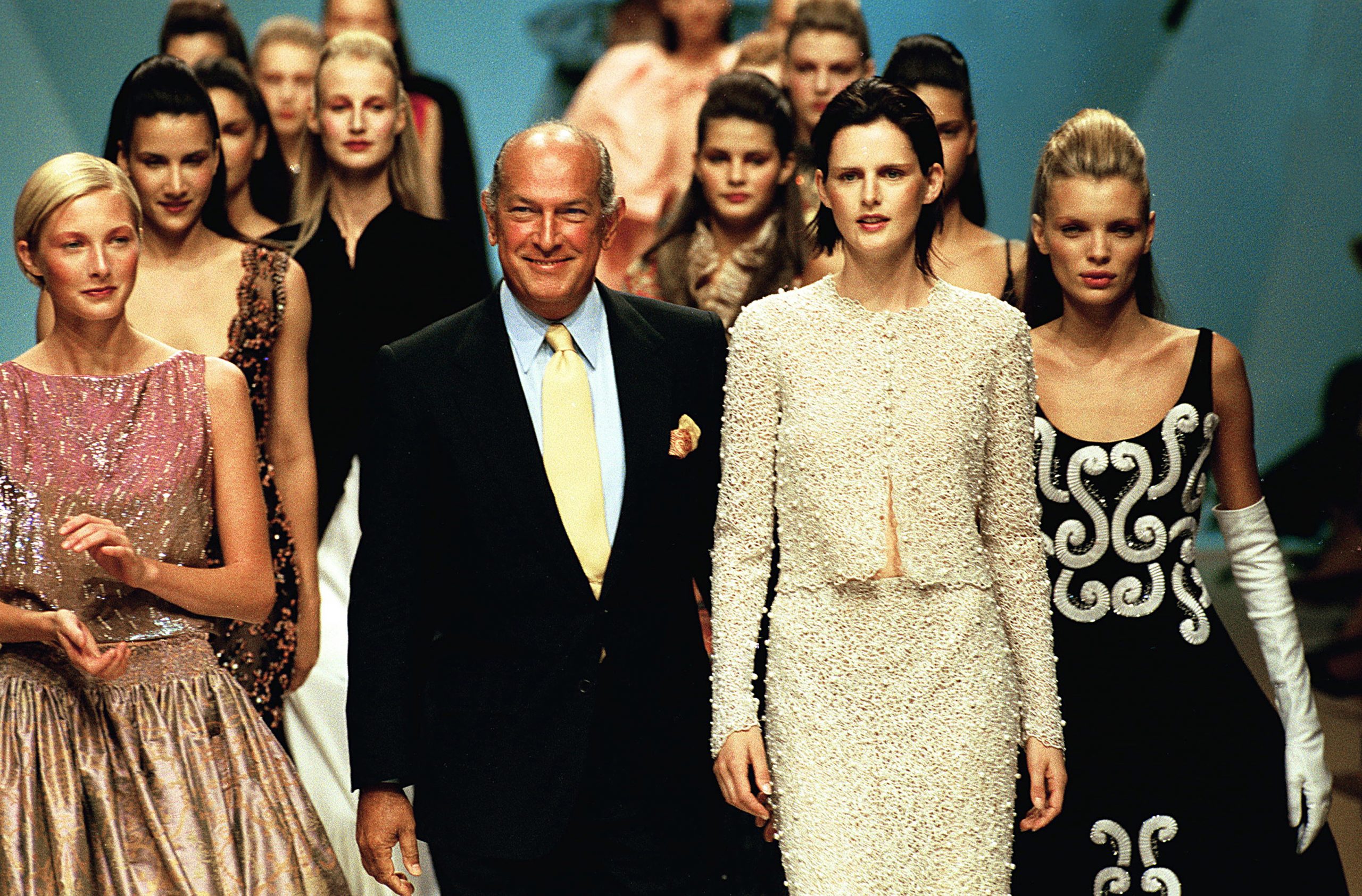 The Man Behind the Brand: Oscar de la Renta - Love Happens Mag