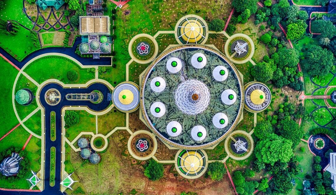 What Makes an Exceptional Landscape Designer in 2025? - Love Happens Mag